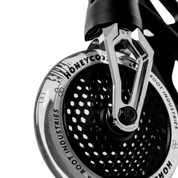 Root Industies Invictus V3 Complete Stunt Scooter - Black / Mirror ...